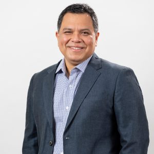 Victor Albuquerque - APOYO Consultoría